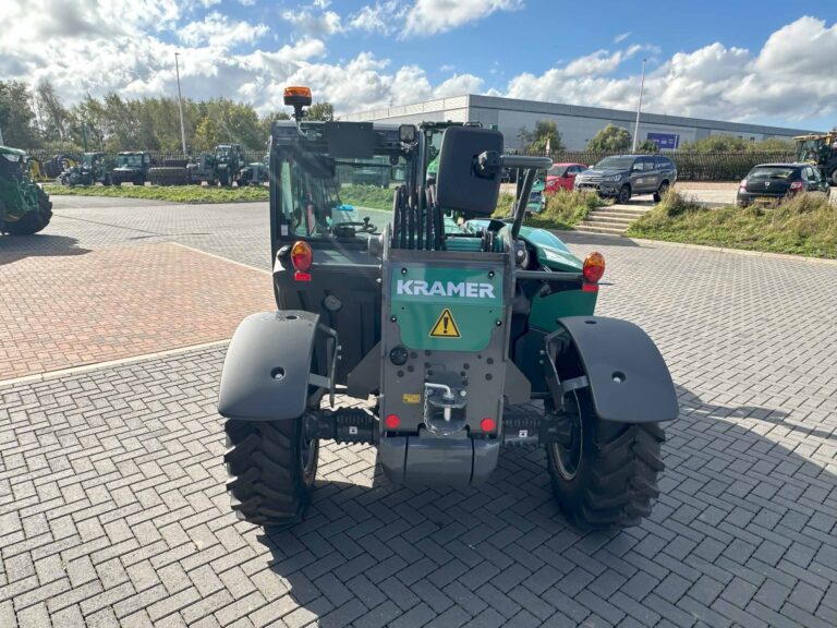 Kramer KT276 - Farol