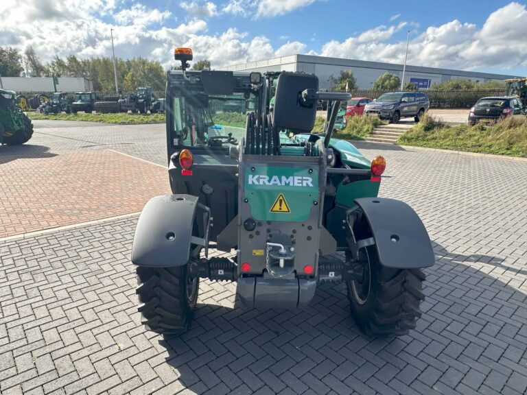 Kramer KT276 - Farol