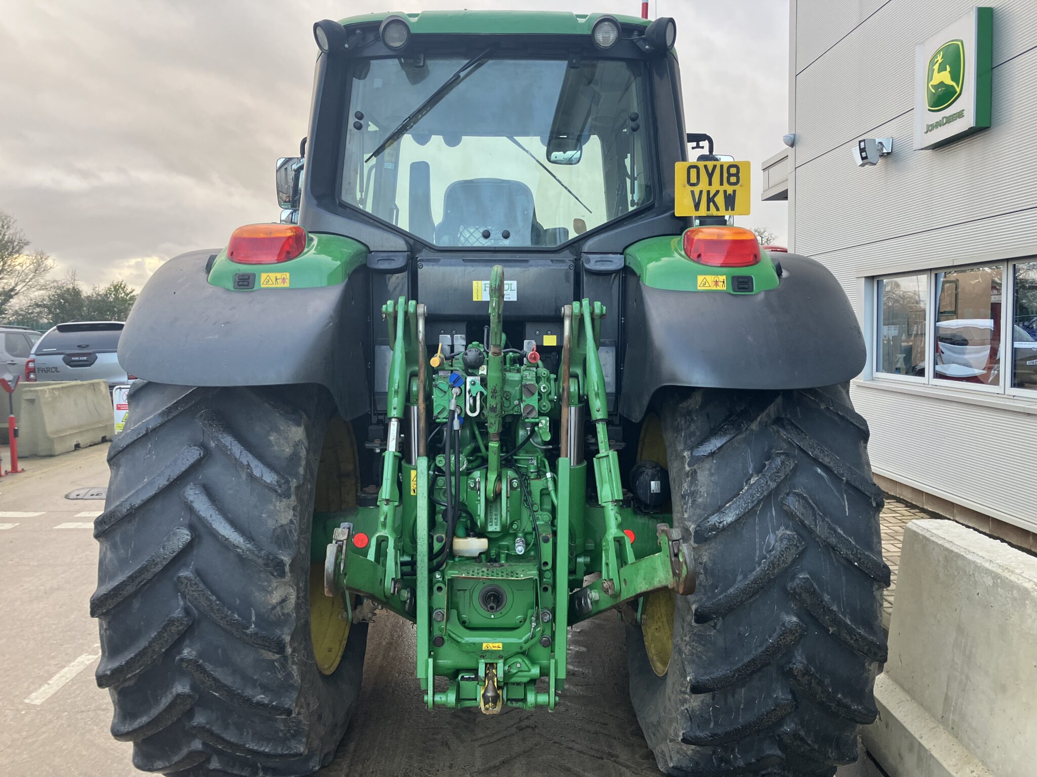 John Deere 6155M - Farol