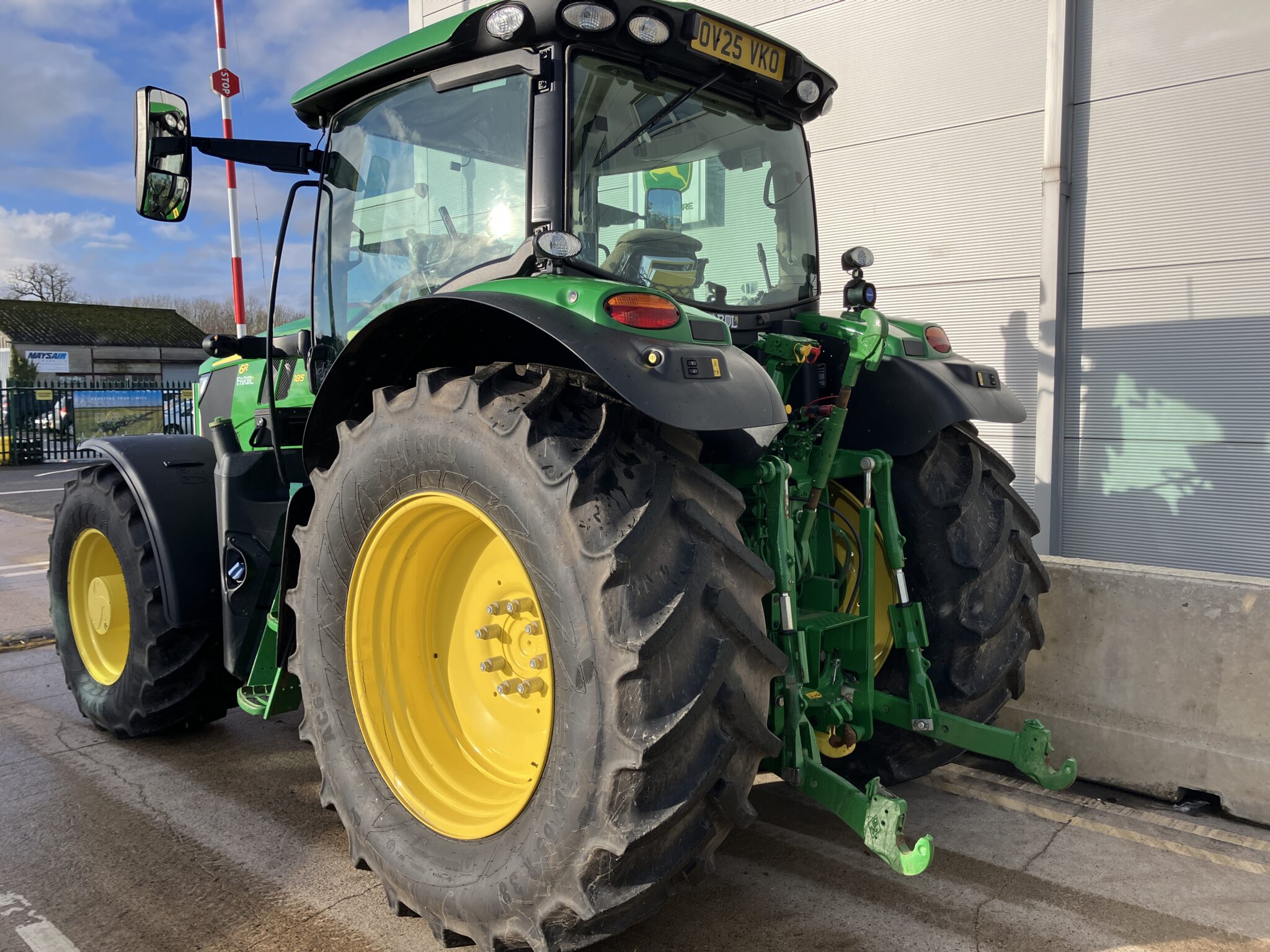 John Deere 6R 185 - Farol