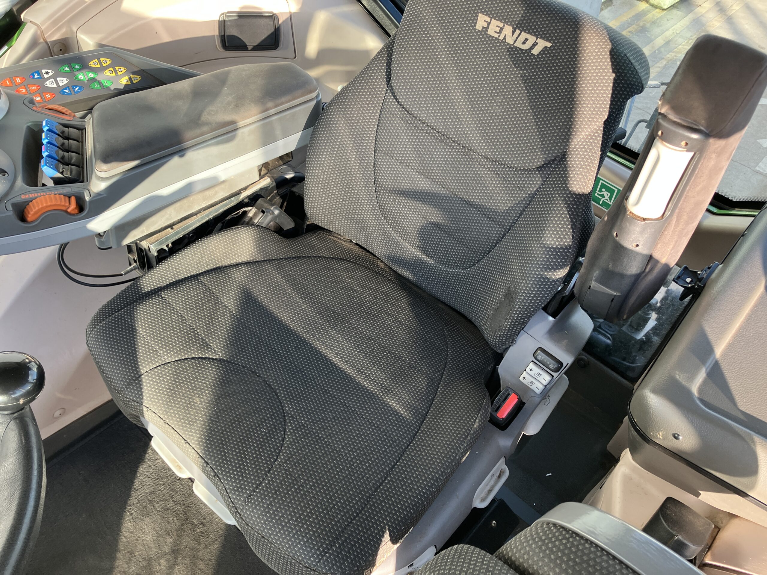 Fendt 828 Profi Plus for Sale | FarmAds