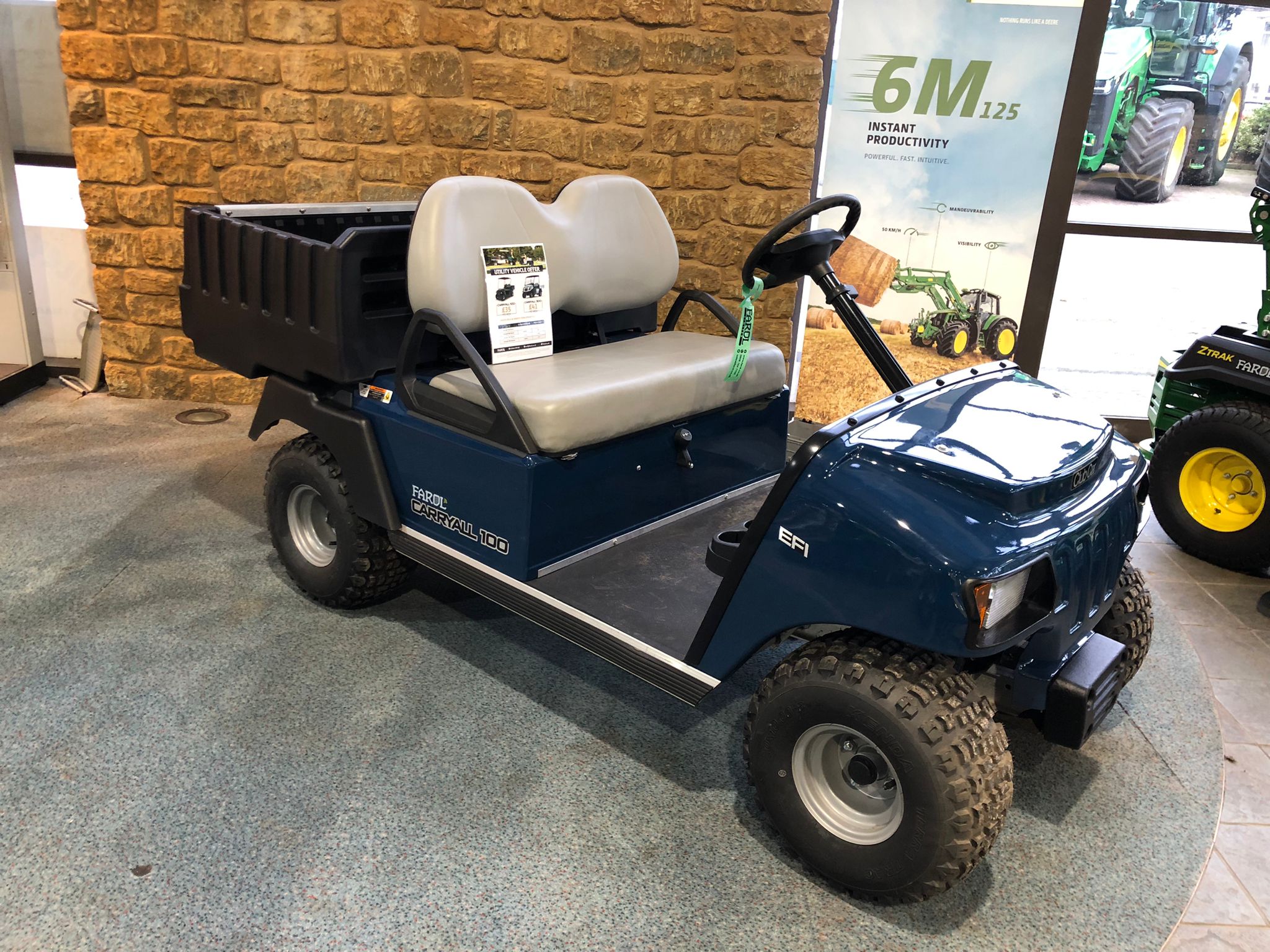 Club Car Carryall 100 Utility Vehicle - Farol